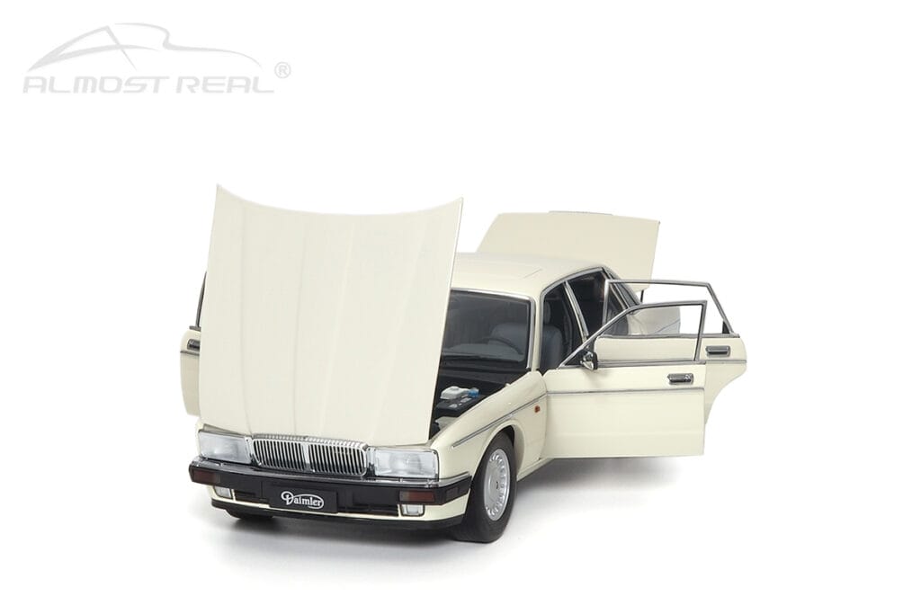 Almost Real - 1:18 Jaguar Daimler XJ6 (XJ40) Glacier White
