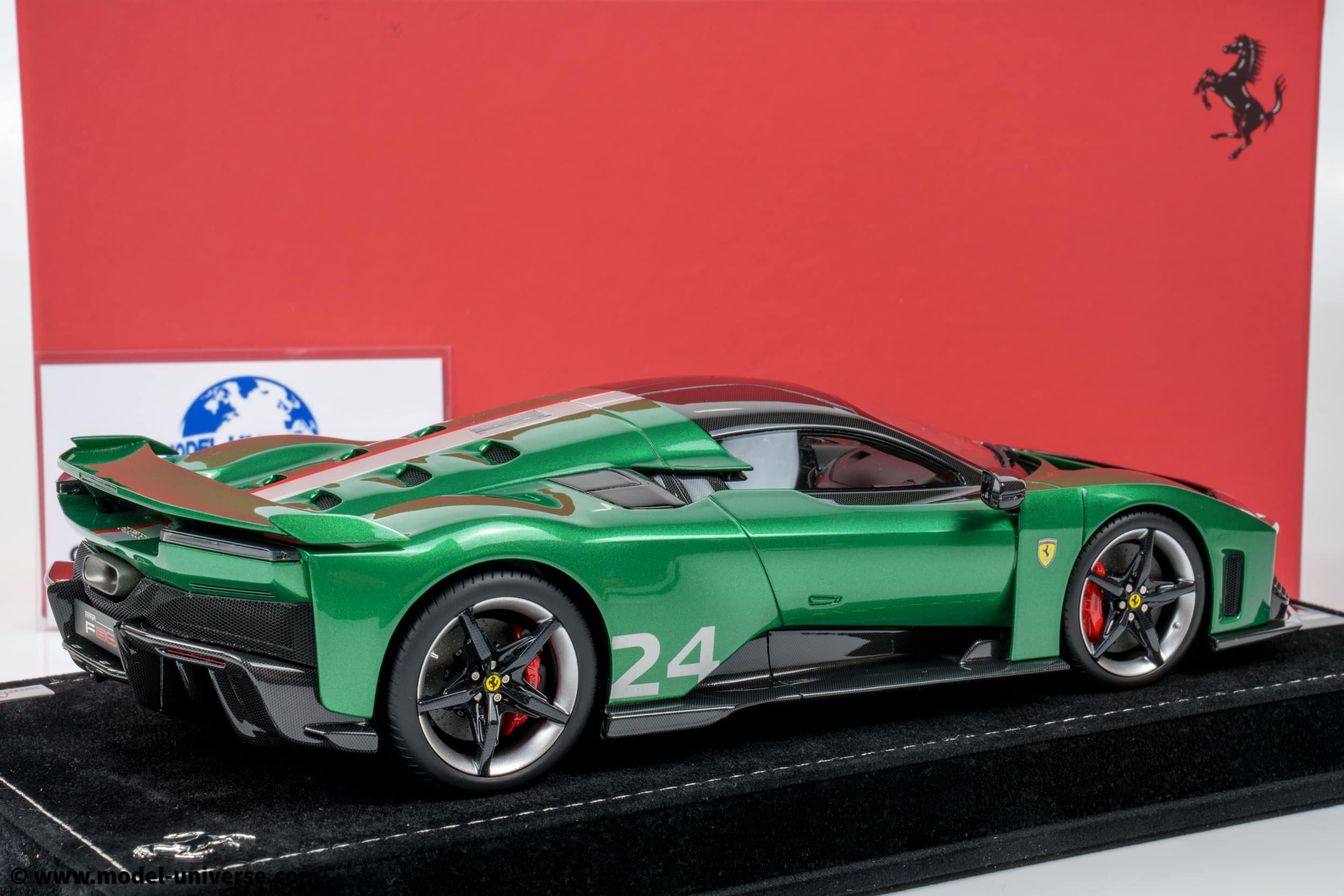 MR Collection - 1:18 Ferrari F80 2024 Green Jewel with Livery - Limited ...