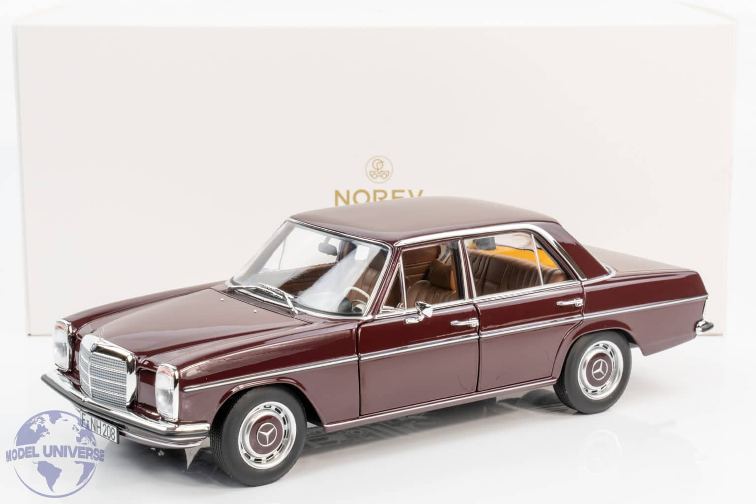 Norev 1:18 Mercedes-Benz 200 (W115) Dark Reddish Brown 1968 (183778 ...