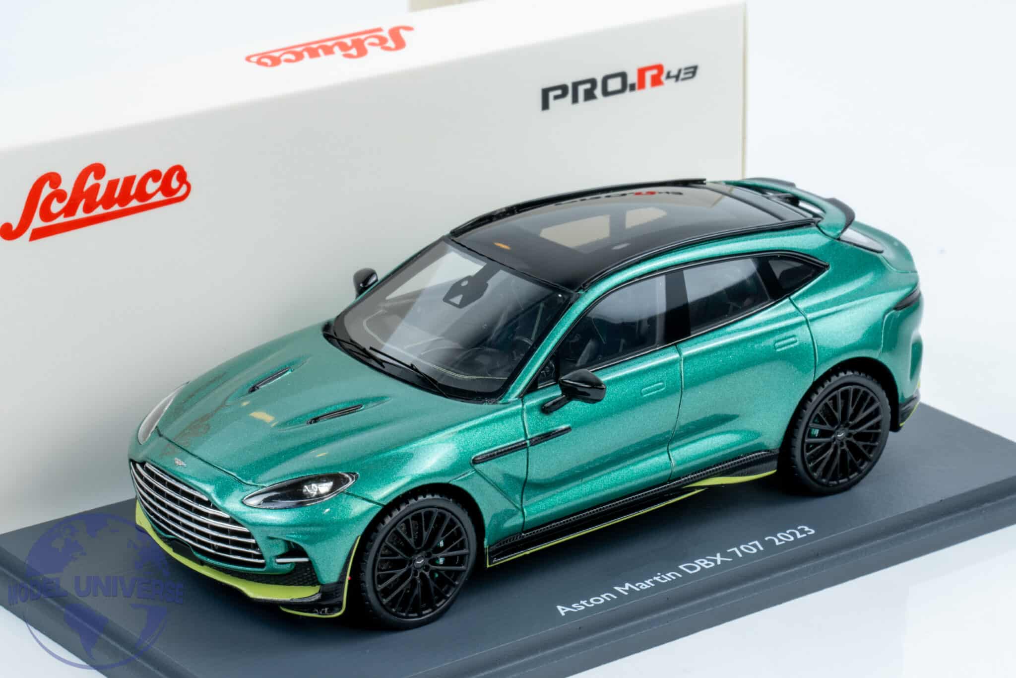 Aston Martin Model Cars | Diecast, Resin & Scale Models