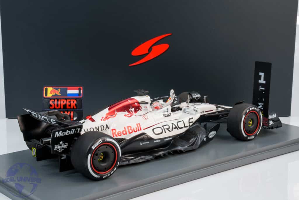 Spark - 1:18 Red Bull Racing RB21 No.1 Max Verstappen Winner Japanese ...