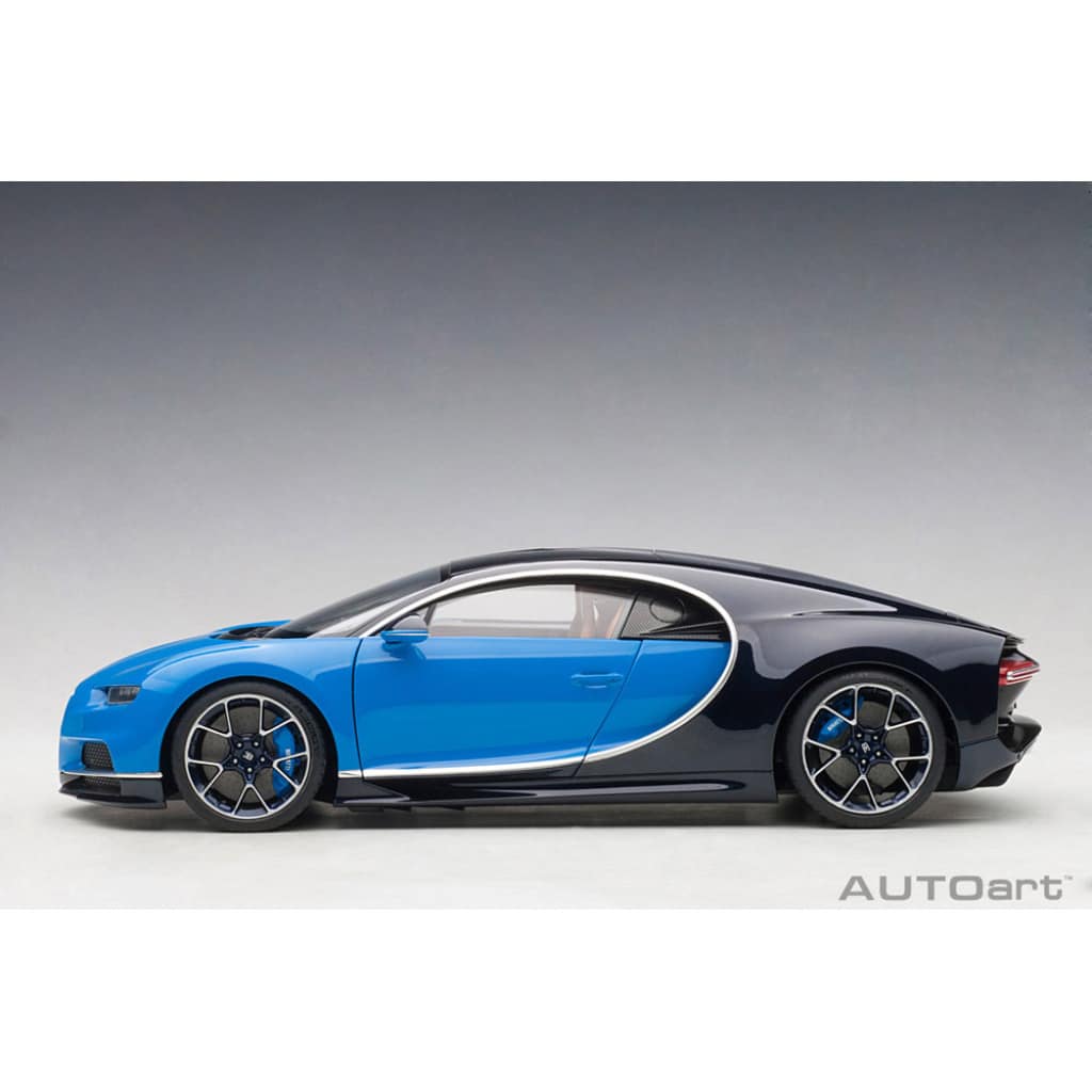 AUTOart - 1:18 Bugatti Chiron (French Racing Blue/Atlantic Blue)