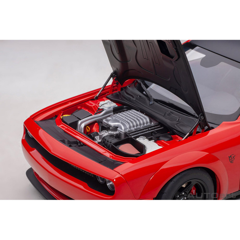 AUTOart - 1:18 Dodge Challenger SRT Demon (TorRed) | Model Universe
