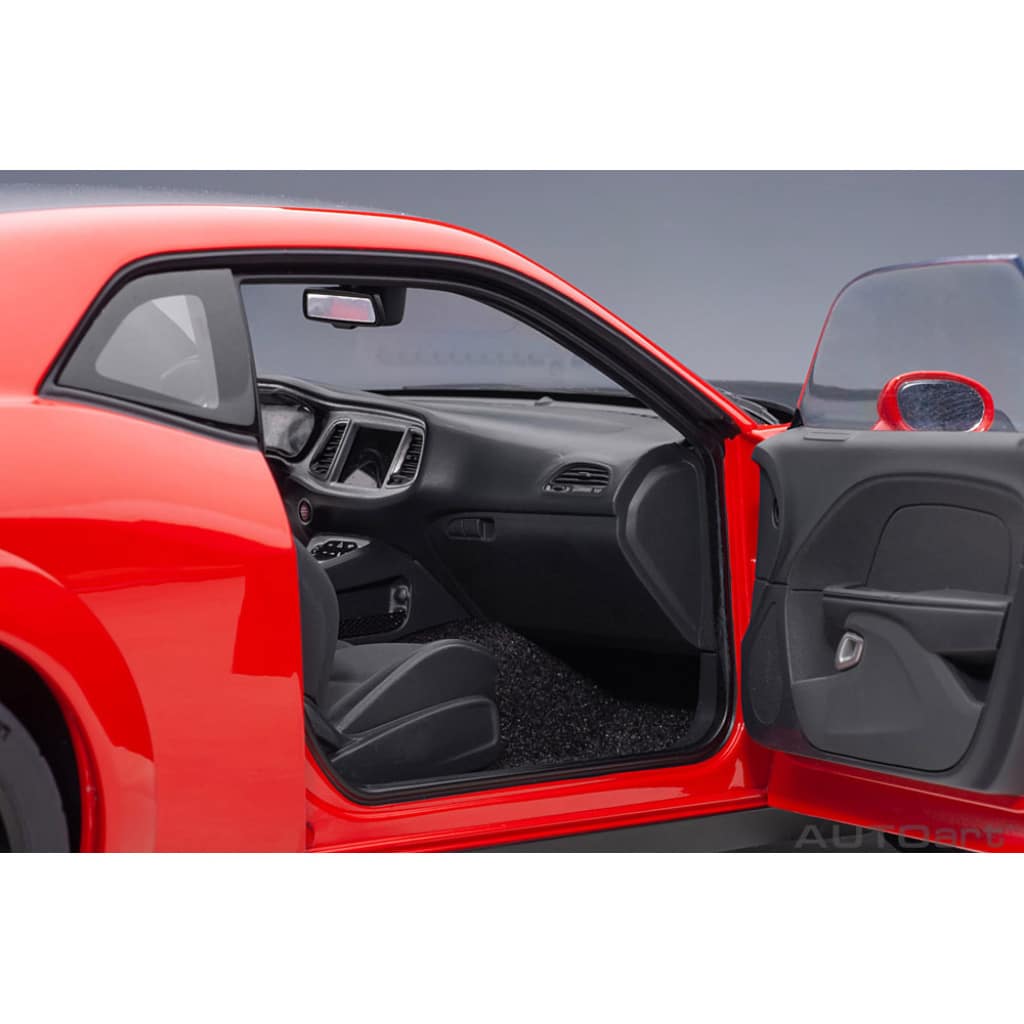 AUTOart - 1:18 Dodge Challenger SRT Demon (TorRed) | Model Universe