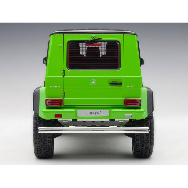 AUTOart - 1:18 Mercedes-Benz G500 4?4? (Alien Green) | Model Universe
