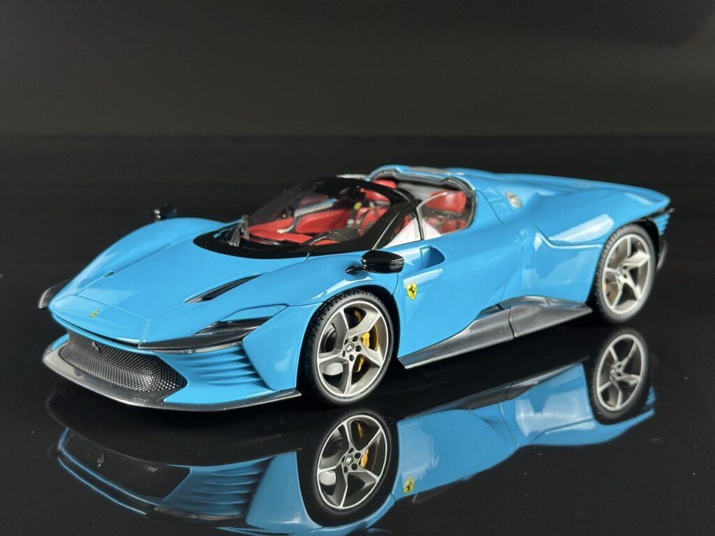 Bburago - 1:18 Ferrari Daytona SP3 Blue 2022 Signature Edition | Model ...