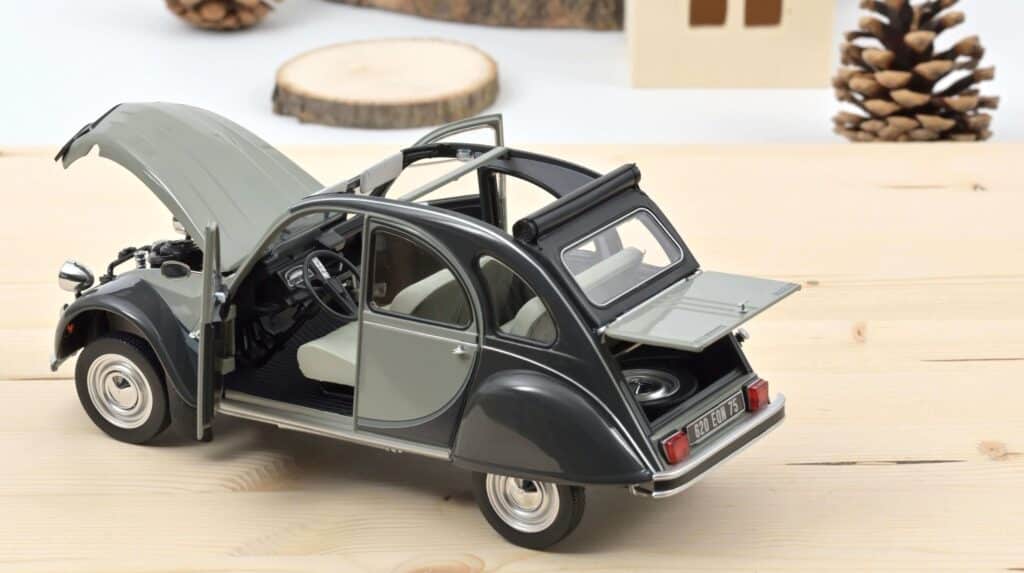 Norev - 1:18 Citroen 2CV Charleston 1983 Cormoran and Nocturne Grey