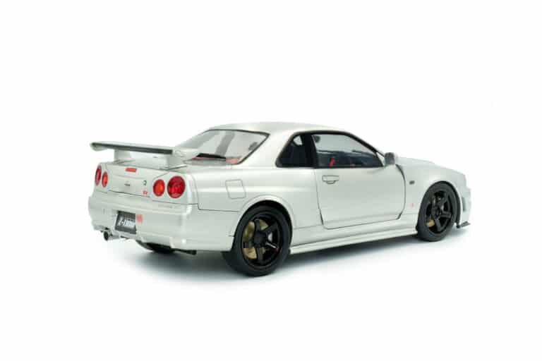 Solido 1:18 Nissan Skyline GT-R (BNR34) Z-Tune with NISMO Parts 1999 ...