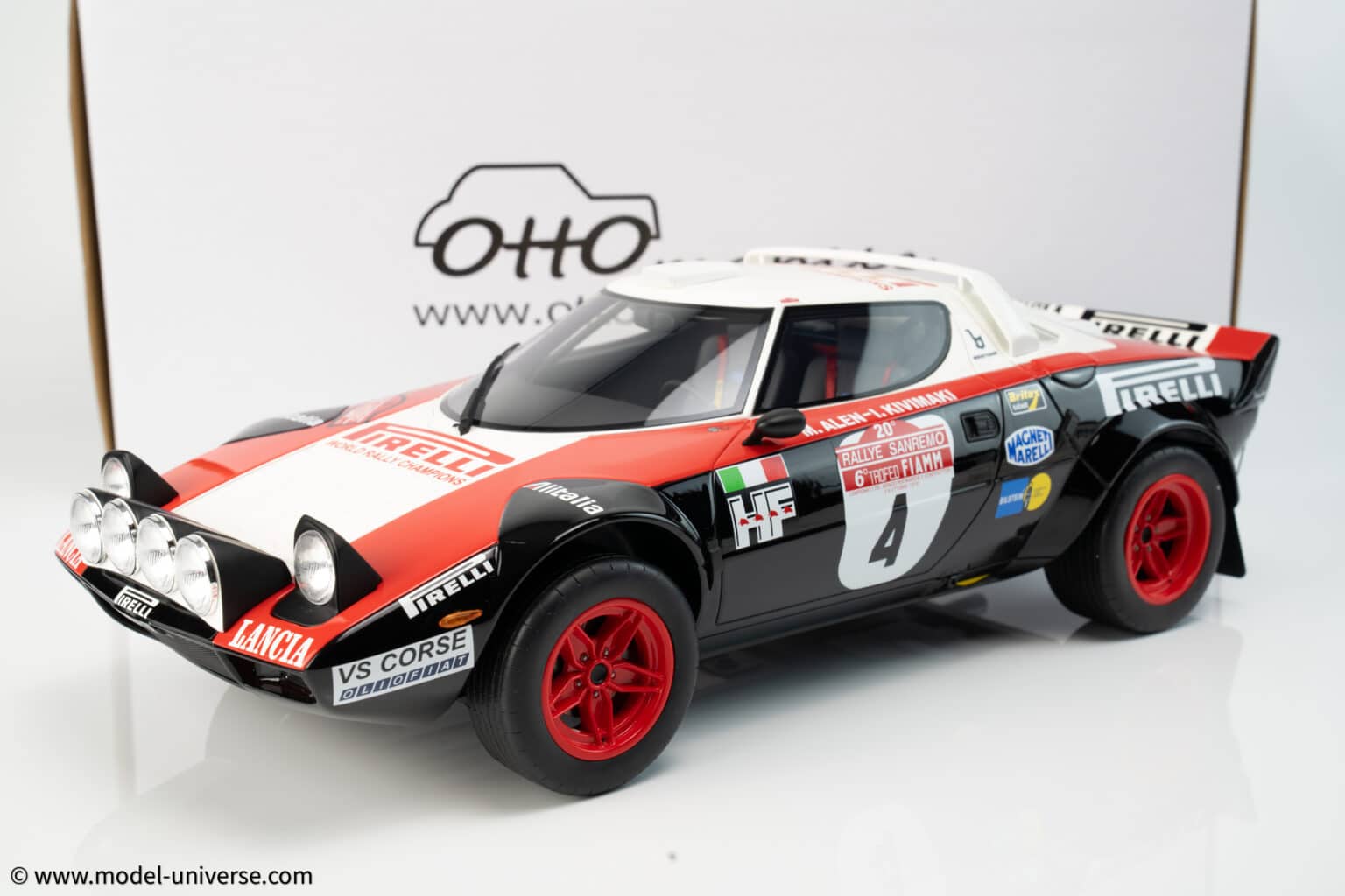 Italeri - 1:24 Lancia Stratos HF (3654) Model Kit | Model Universe